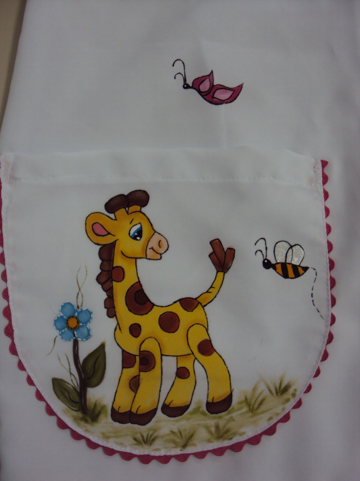 Lú Art Mania: Pintura em Guarda-pó