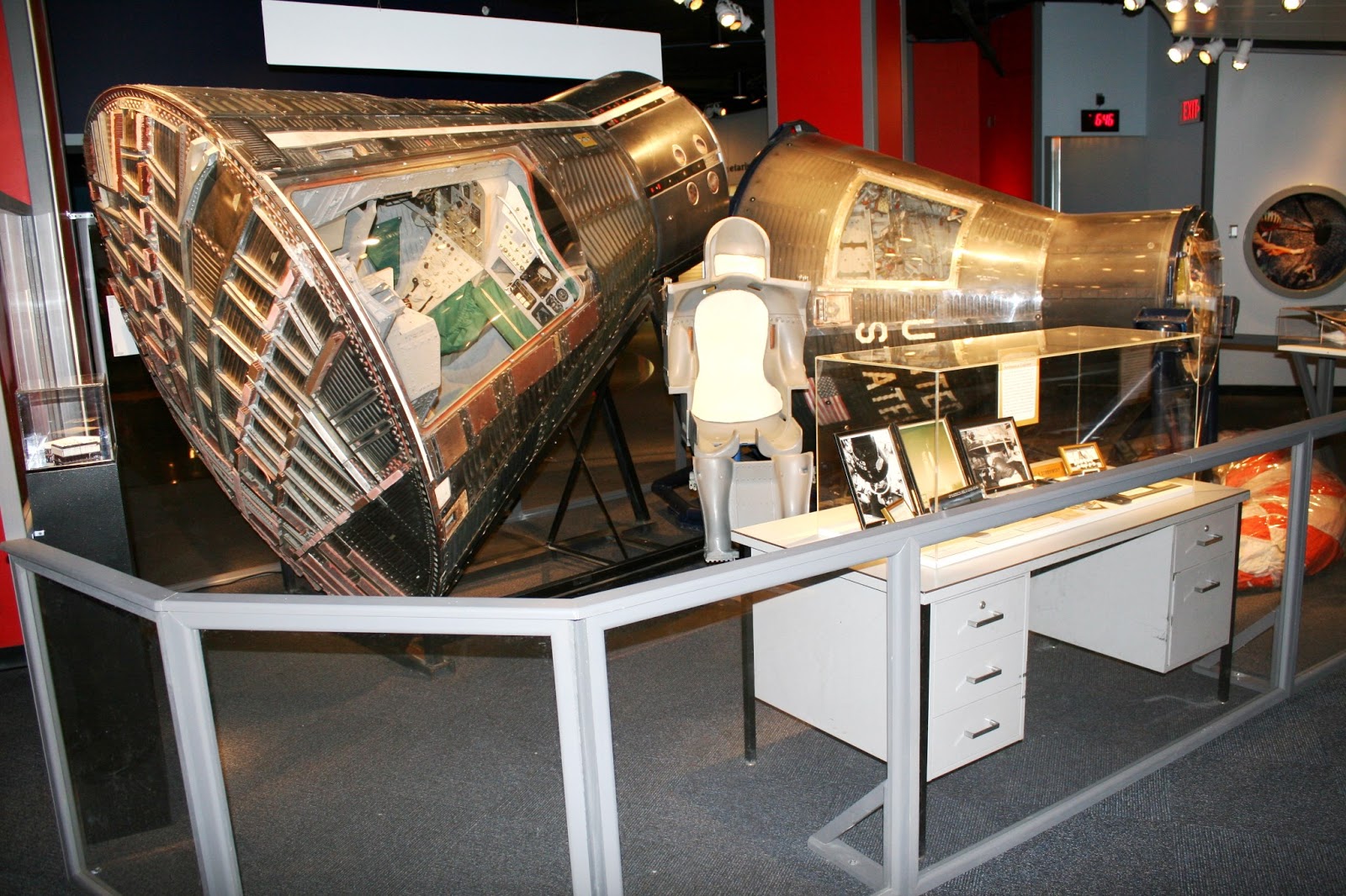 The Aero Experience: James S. McDonnell Planetarium Celebrates 50th ...