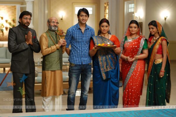 Meet Navya and Anant: Navya Photo Gallery