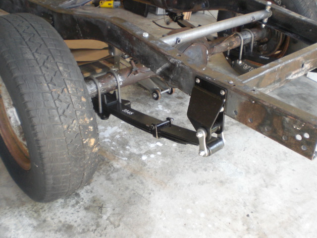 Speedy Martinez Speed Shop: 1946 Ford Frame Redo.....