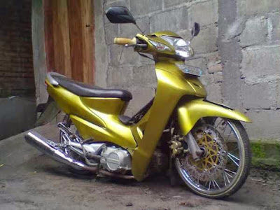 Modifikasi Motor Supra Fit Lama Keluaran 2004, 2006