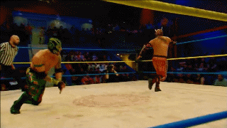 Rey Horus / Dragon Azteca Jr. ♔ Explosive Wrestling Gifs