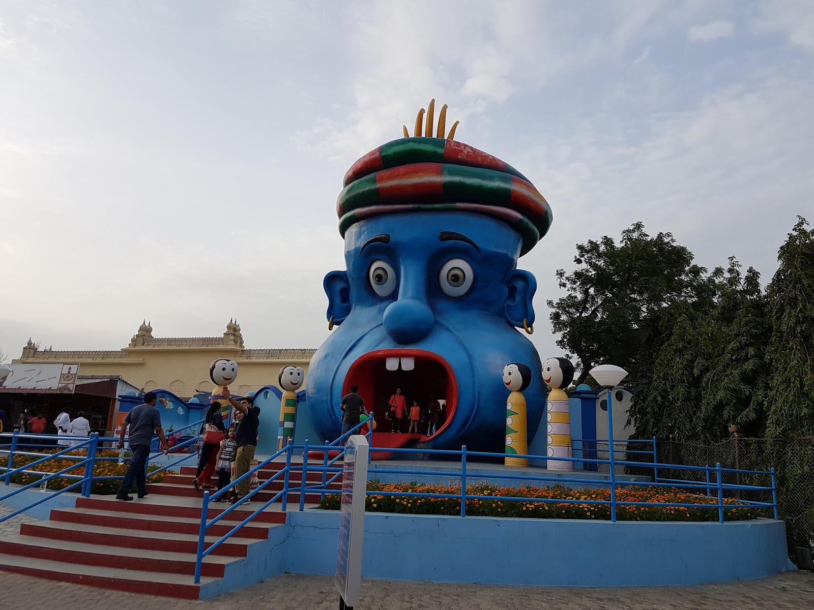 There's nothing like traveling: A day tour in Ramoji Film City, Hyderabad