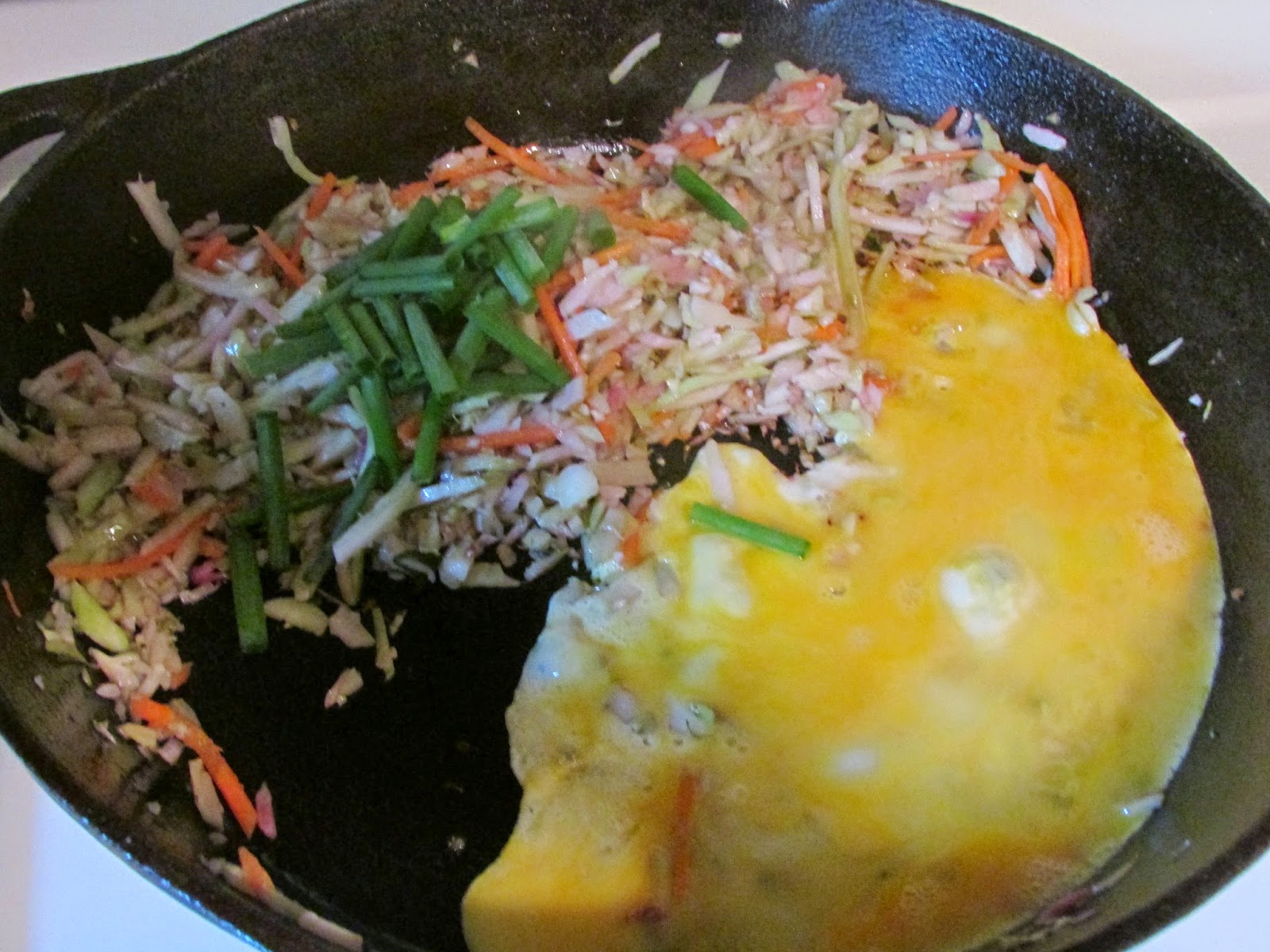 Foodie Mom: Crispy Tofu Pad Thai with Peanut Sauce