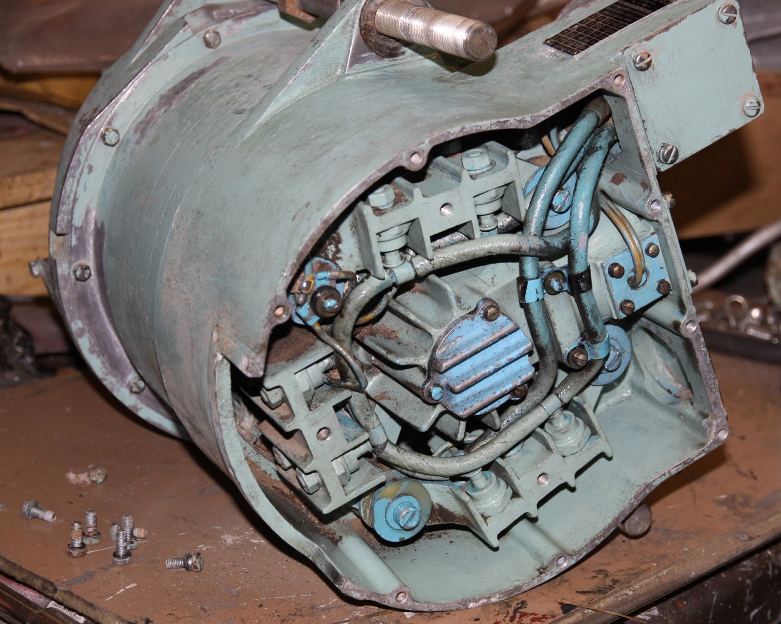 Alternator Smoking Engine at Layla Cantamessa blog