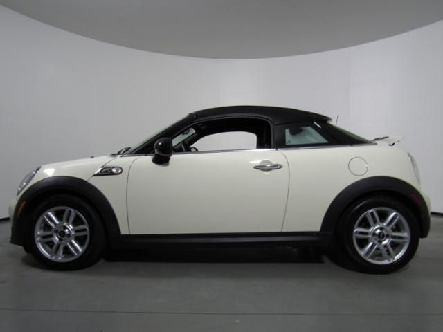 Backwards Cap Styling: 2012 Mini Cooper S Coupe - DailyTurismo