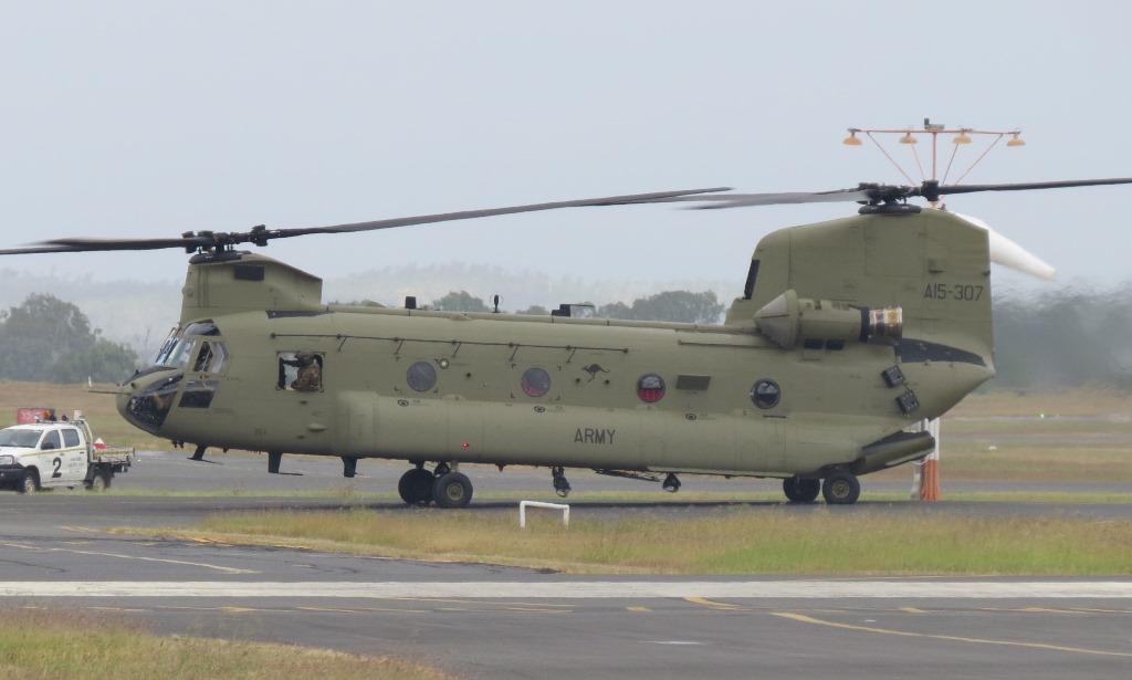 Central Queensland Plane Spotting: Australian Army CH-47F 'Foxtrot ...