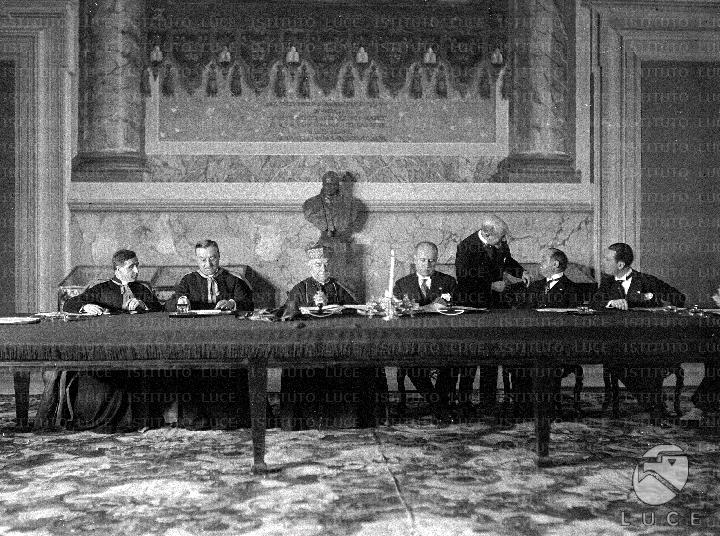 Corporeus corpora: Storia e teoria della giustizia in Italia: le ...