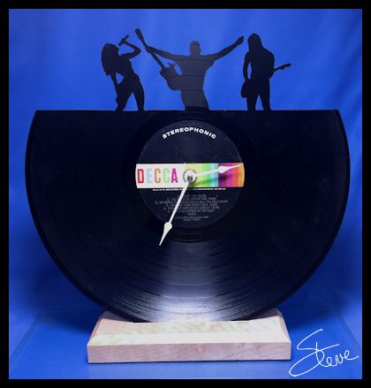 Scrollsaw Workshop: Cutting Vinyl Records. Making a Silhouette Vinyl Clock.