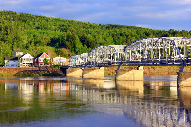 Keith Nicol Adventures: Sampling Wineries in New Brunswick- Part 1