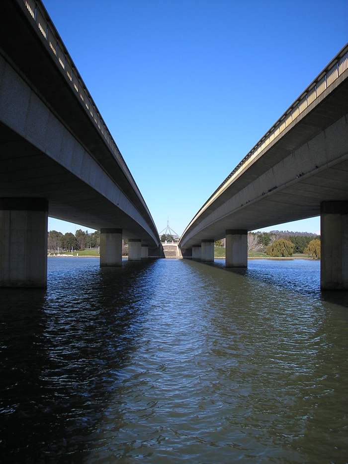 Daily Photo Canberra: Commonwealth Bridge