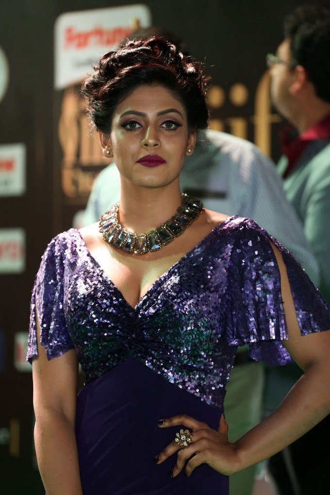 EFillm: Actress iniya Hot images | Iniya Latest Images