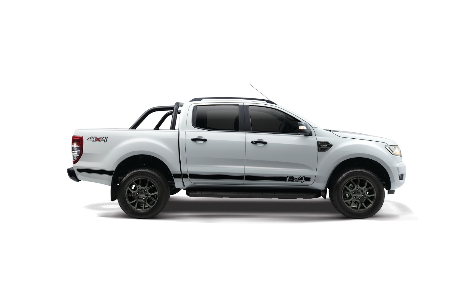 Motoring-Malaysia: New Colours For The 2018 Ford Ranger - Meteor Grey ...