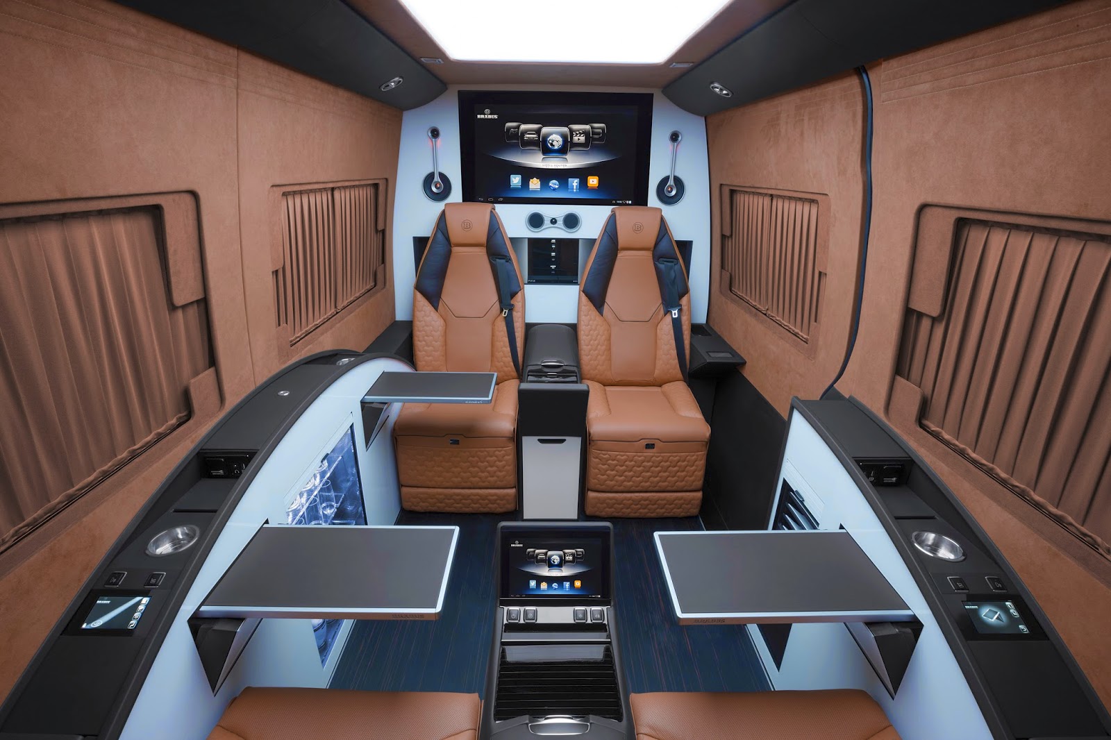 Limousines: Mercedes-Benz X Sprinter BRABUS Business Lounge