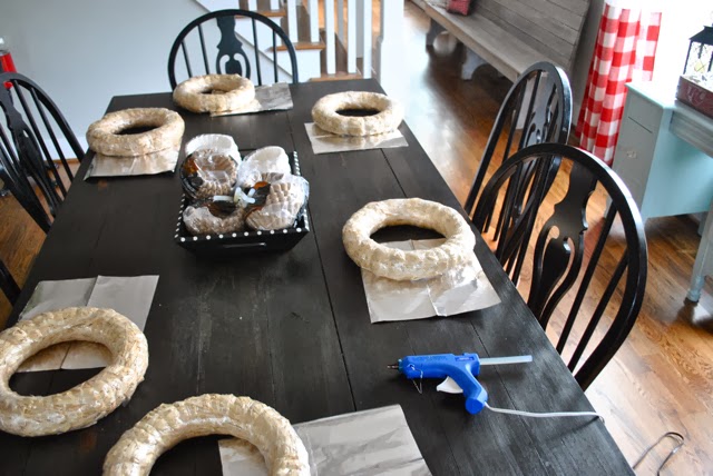 New Every Morning: How to Host a Craft Night