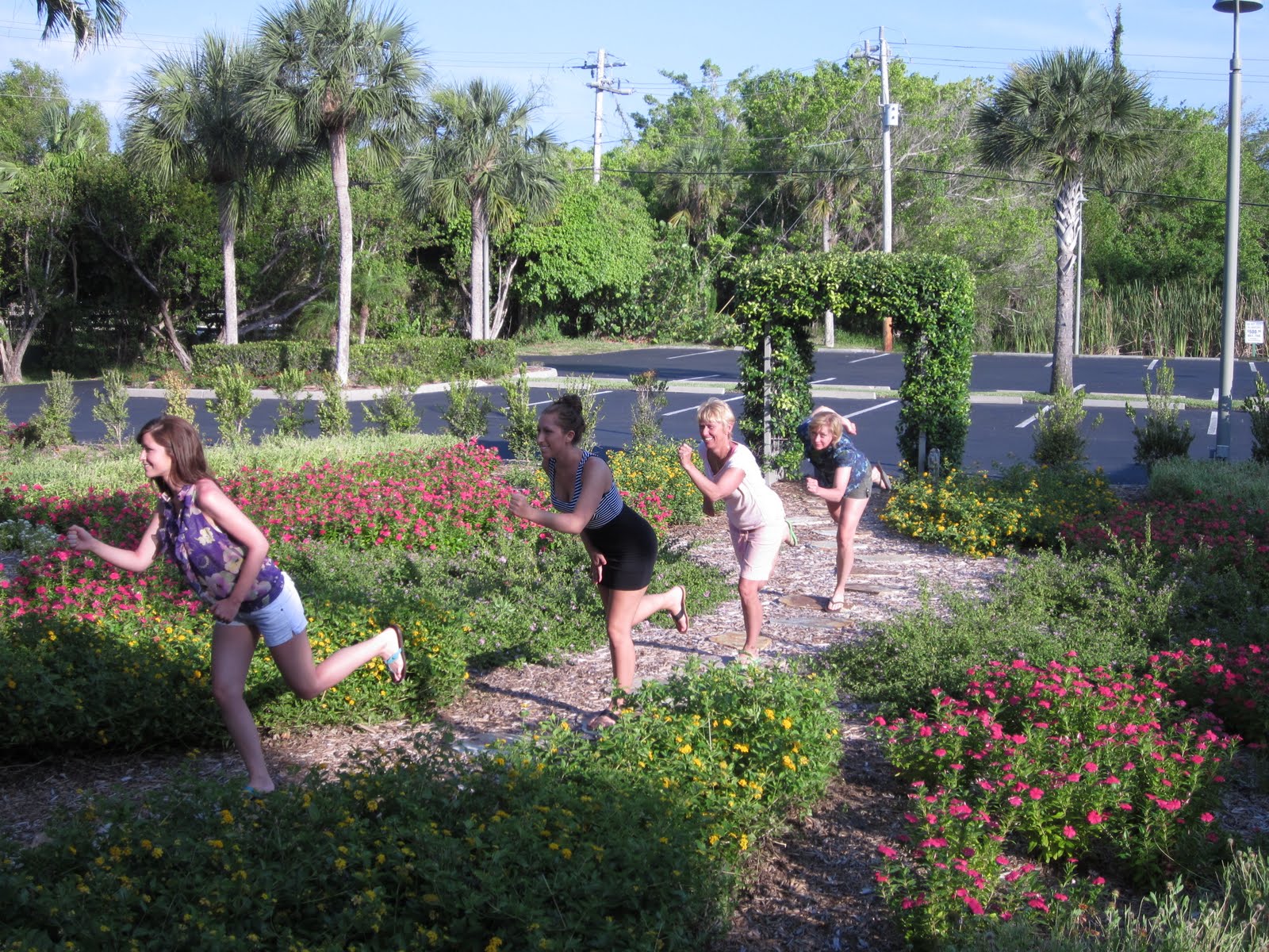 Snug Harbor Bay: Sanibel Island, Day 5