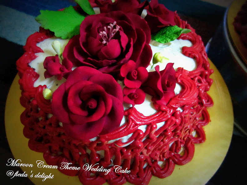 CooKiNG wITh LoVe...: Maroon Creme Theme Wedding Cake~*(^_^)*