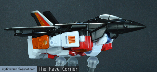 The Rave Corner: Transformers Generations Combiner Wars Deluxe Class ...