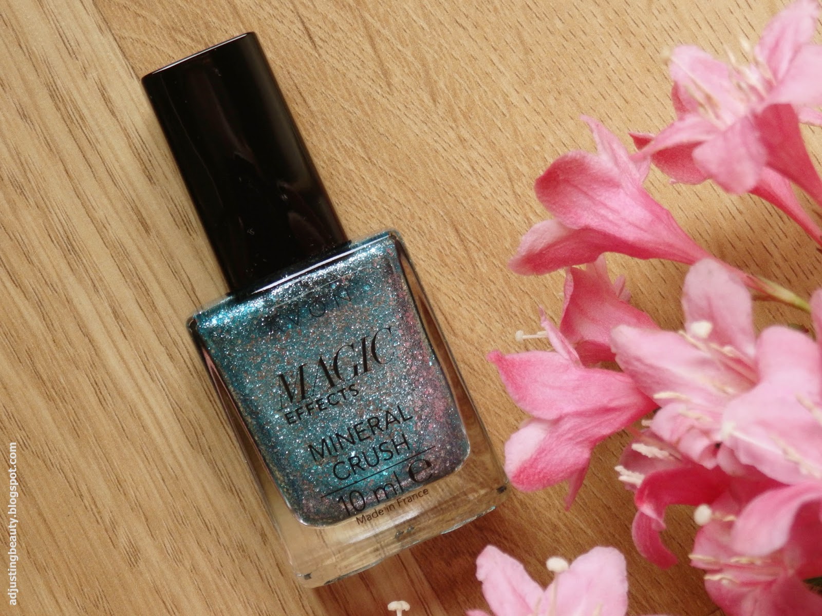 Review: Avon Magic Effects Mineral Crush nail polishes (Diamond, Topez ...