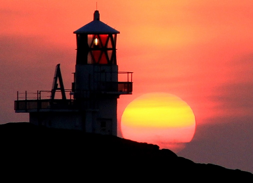 Ultima Thule: Hamnavoe, harbour village on Shetland's West Burra