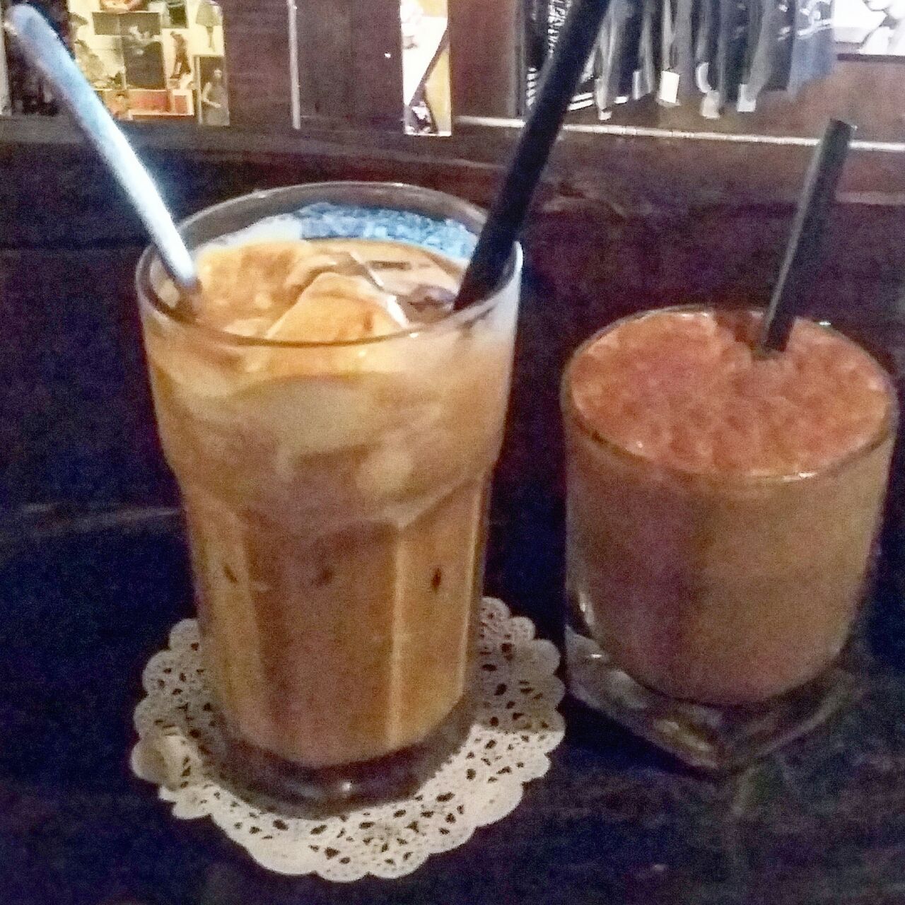 Ms-Always-Hungry: REVOLVER COFFEE, SEMINYAK, BALI