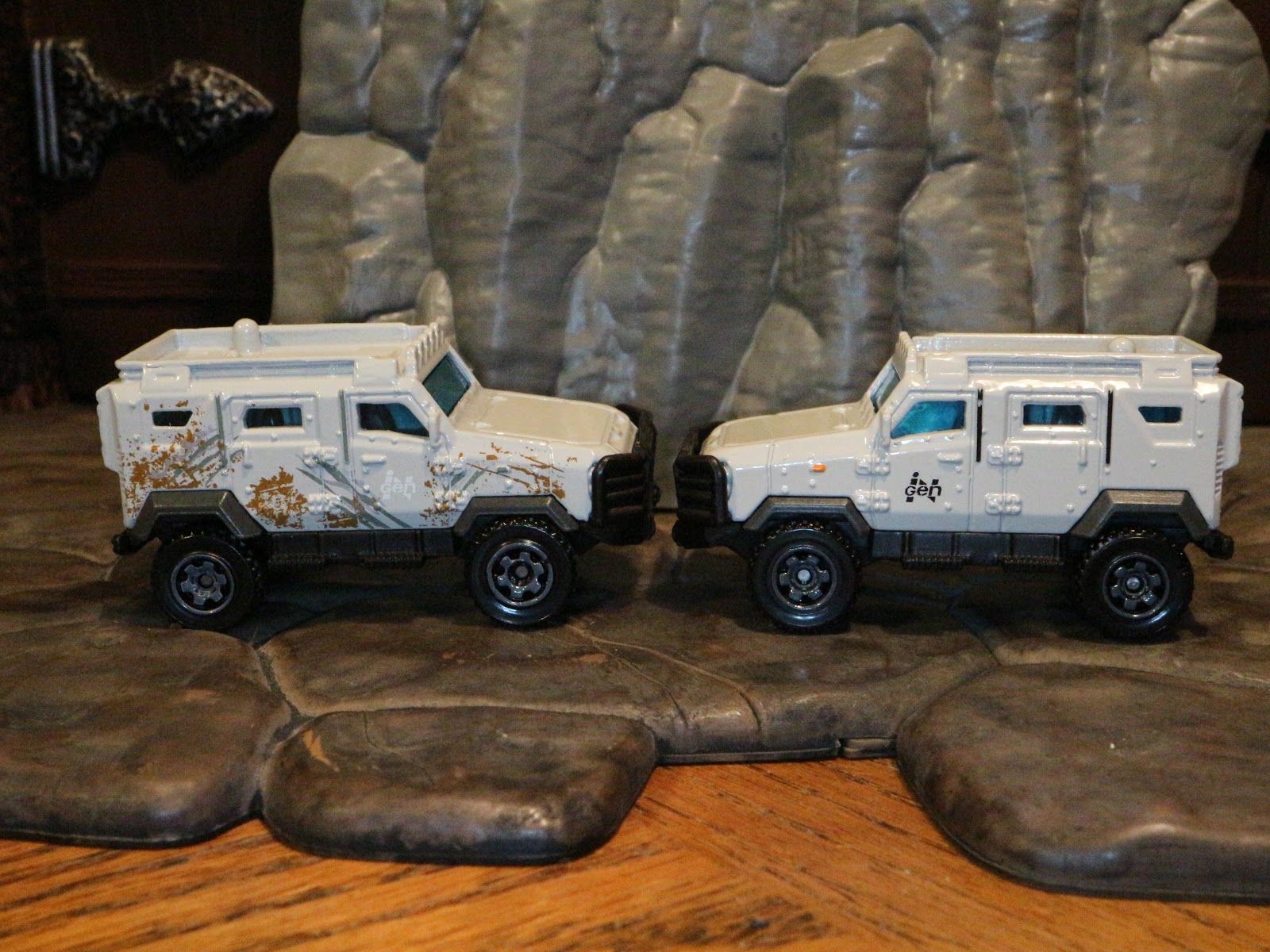 Action Figure Barbecue: Toy Review: '10 Textron Tiger (Battle Damage ...