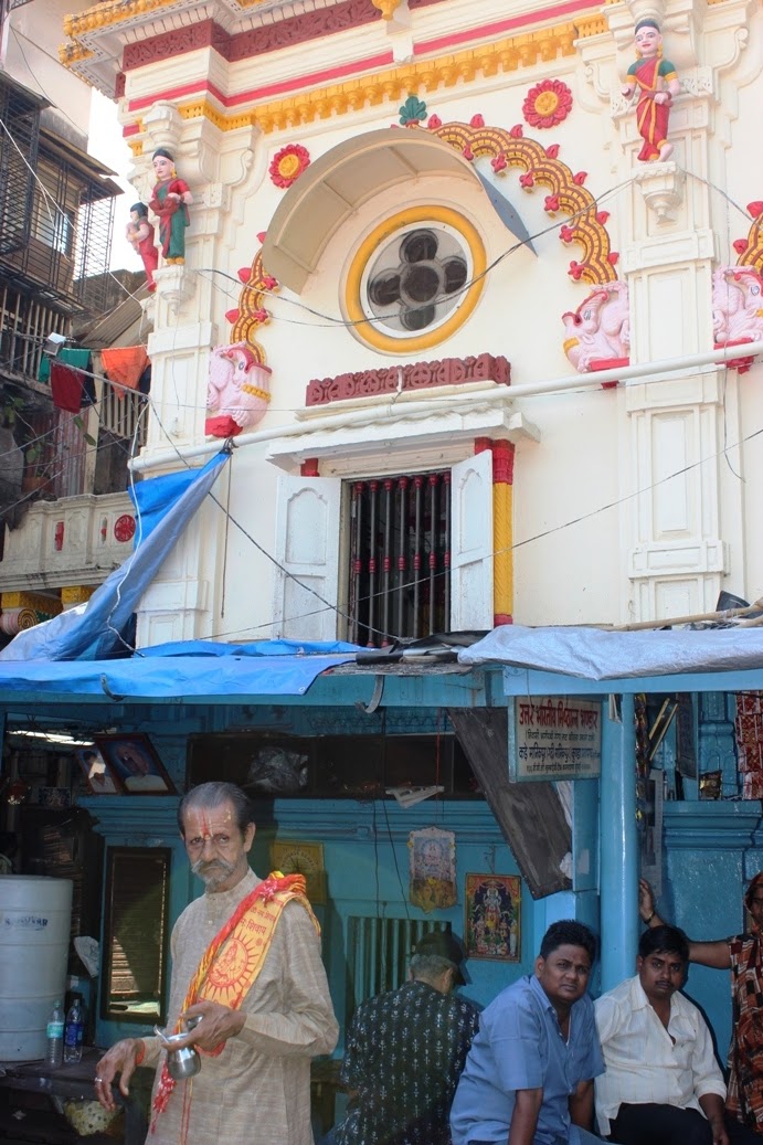 Mumbai Magic: Mumbadevi Temple - The legend of the goddess Mumba