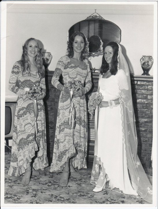 Linda Britten Australia: Inspiration: Linda Britten Brides and Bridesmaid