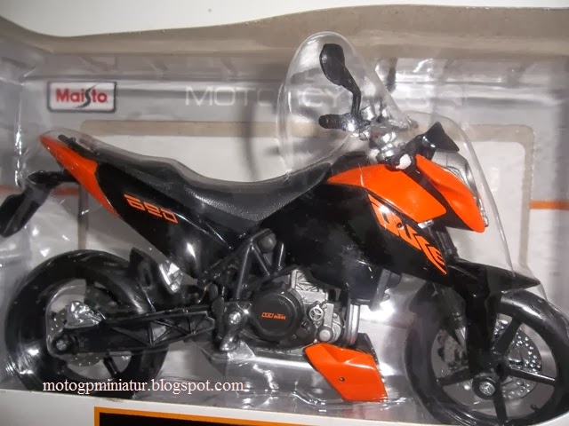 DIECAST MINIATUR MOTOGP MOTOR MOBIL SPORT MOTOCROSS TRAIL VESPA KLASIK ...