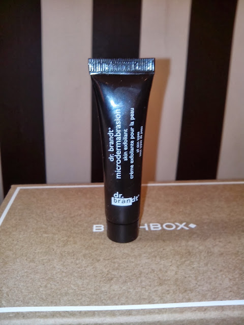 BRICHBOX. BEAUTY BUZZ - Un vestidor con ideas