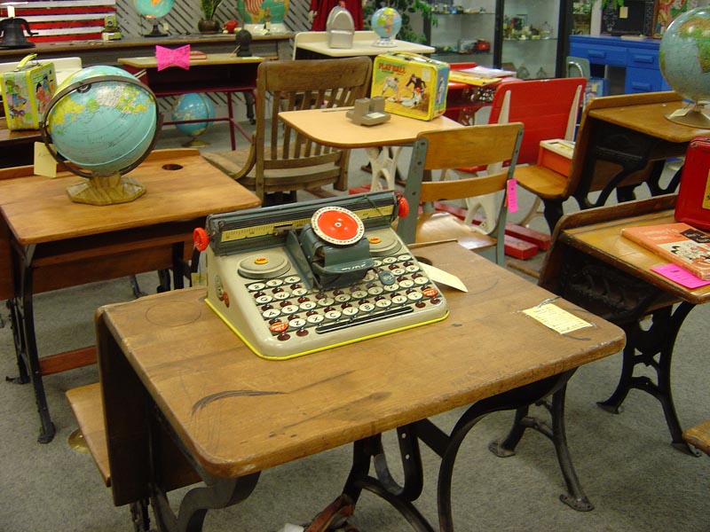 Safari guessing game/ /THE TYPEWRITER REVOLUTION