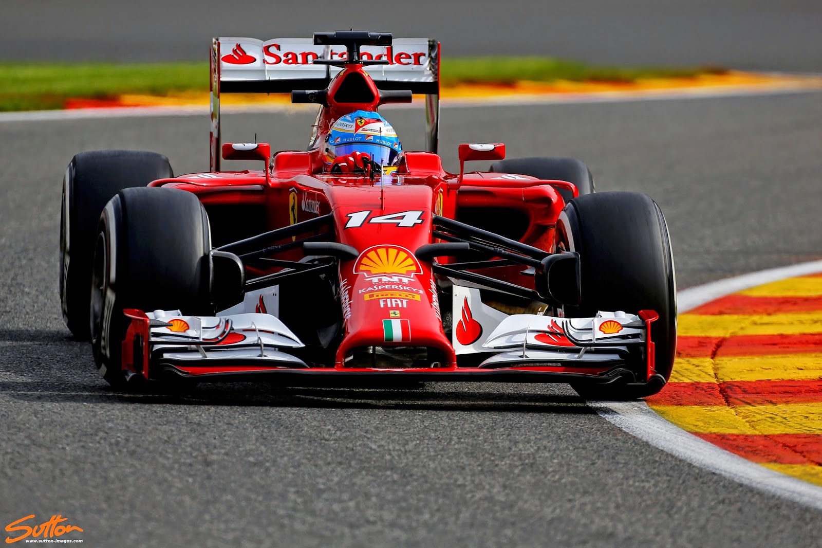 Bite Size Tech: Ferrari F14T Rear Wing - Spa - SomersF1 - The technical ...