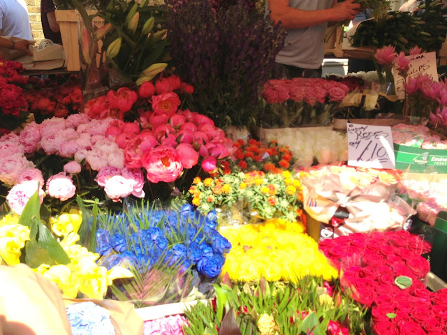 Lisa: Columbia Road Flower Market and the Cake Hole