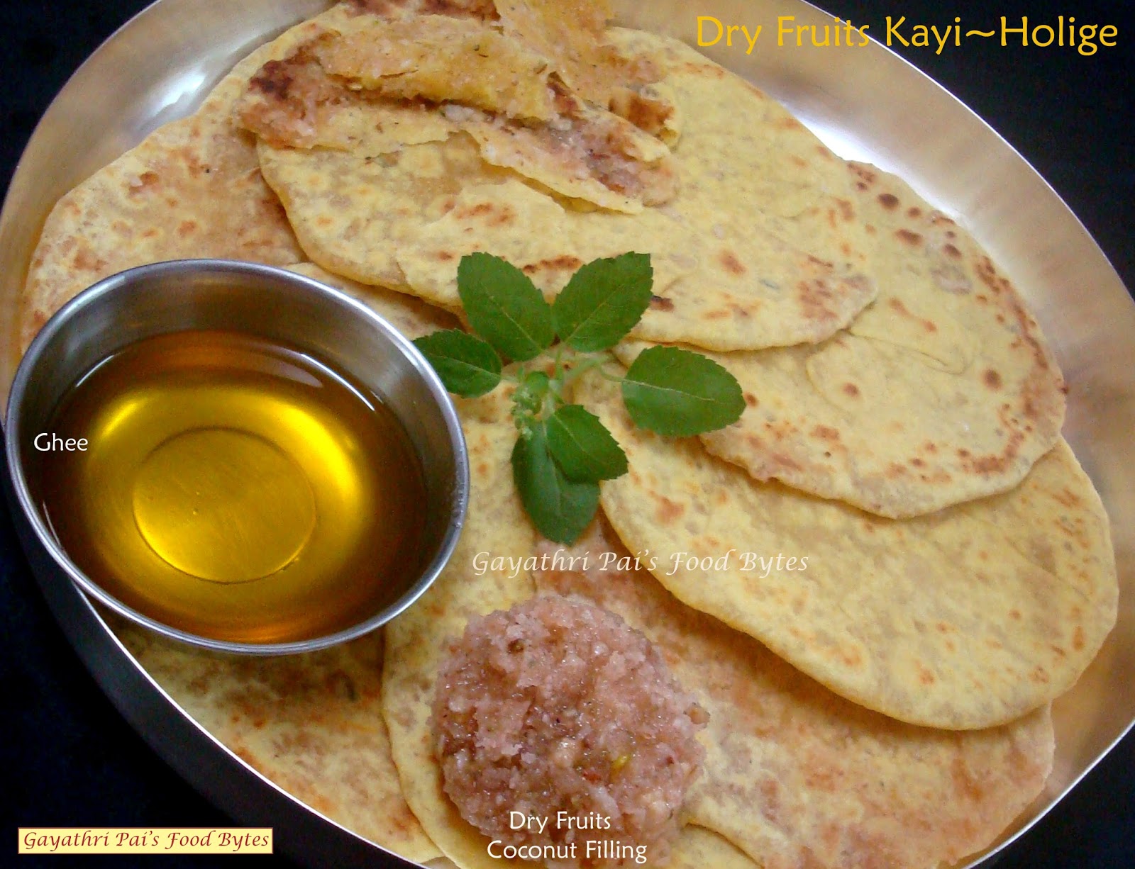 Gayathri Pai's Food Bytes: Dry Fruits Kayi~Holige / Coconut Puran Poli.