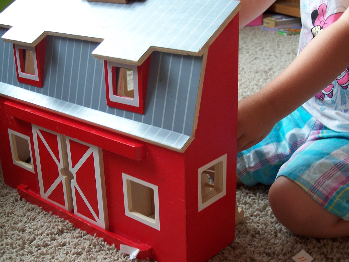 On the Farm - Creative Family Fun