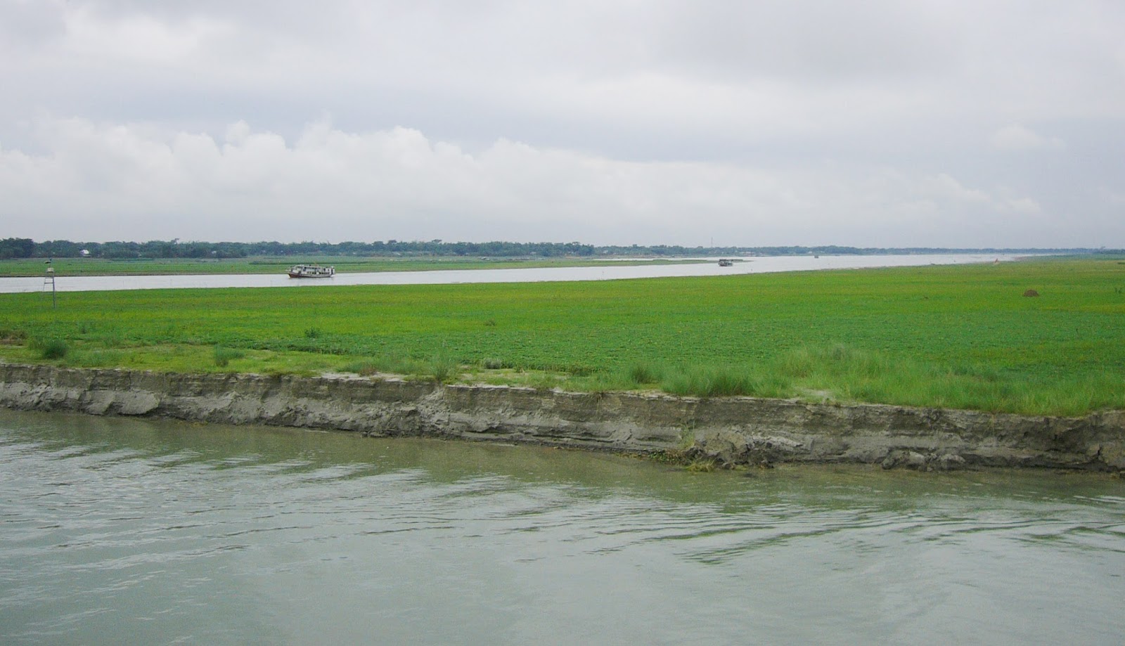 Tiggerbird's travel site: Beautiful Padma River