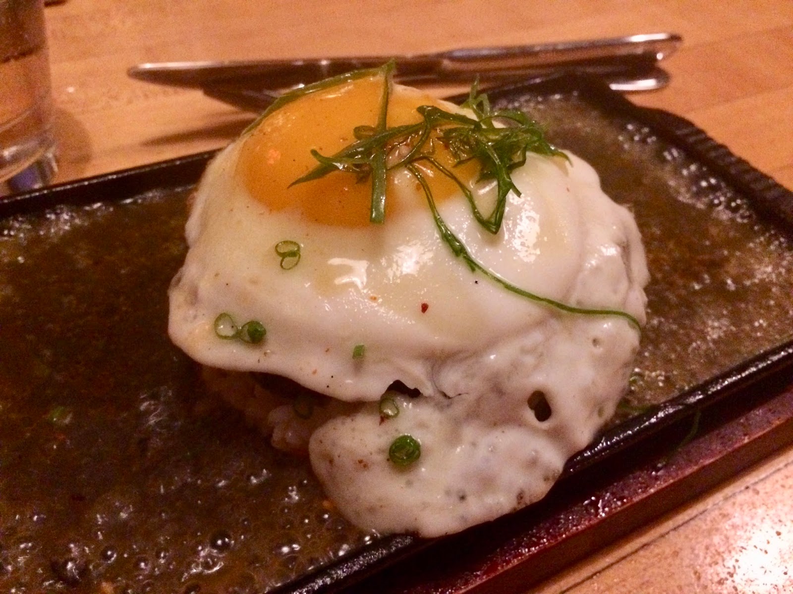 The Passionate Foodie: Momi Nonmi: Onigiri to Loco Moco