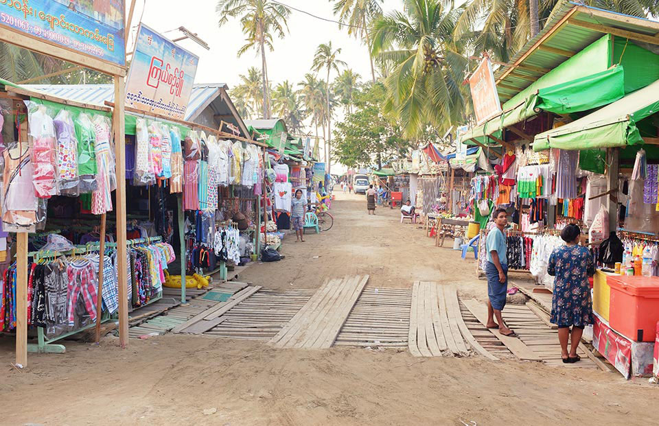 Travel Myanmar: Day Trip Outside Yangon - Chaungtha and Ngwe Saung Beaches