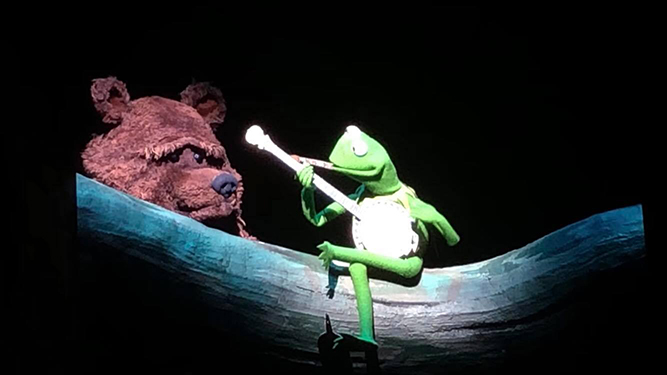 MuppetsHenson : 'The Muppets Take The O2' Review By Nicholas Napoli