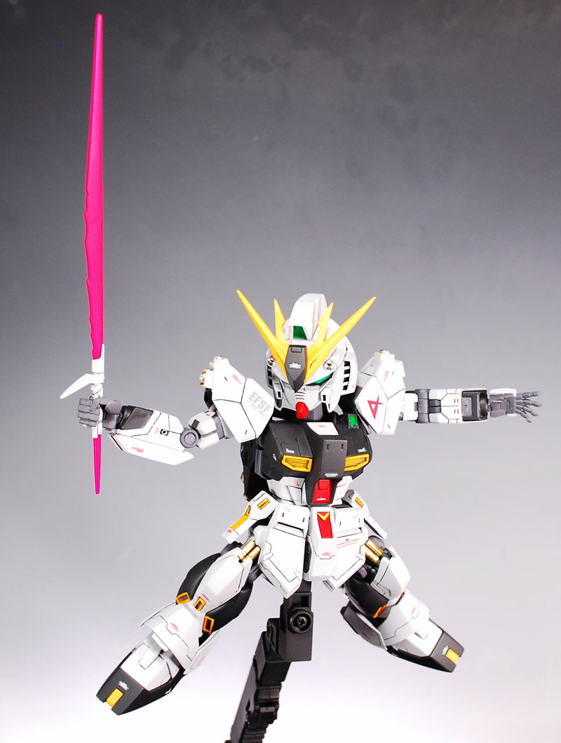 Custom Build: SD x HG RX-93 nu Gundam