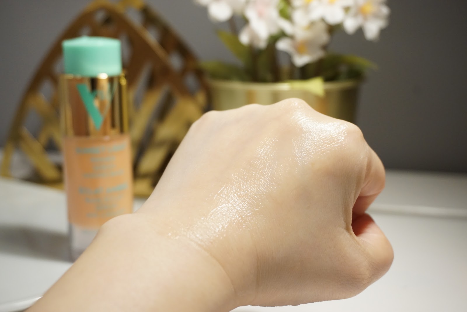 無害化妝品：三合一水潤打底霜 ⑅୨୧⑅ Veil The Sunset Light Primer : BeautySearch