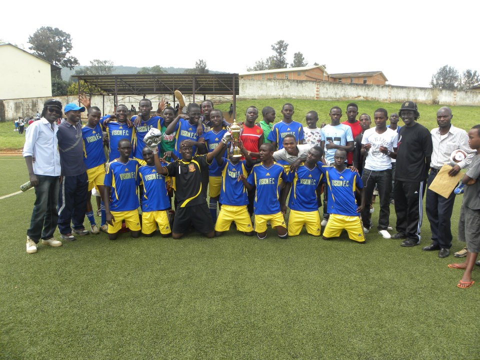 YOUTH FOOTBALL FOR PEACE