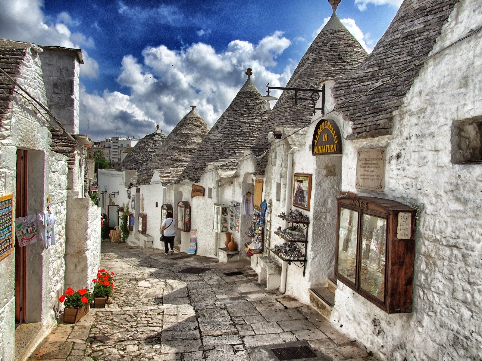 Il mistero dei Trulli di Alberobello Il mistero dei Trulli di Alberobello