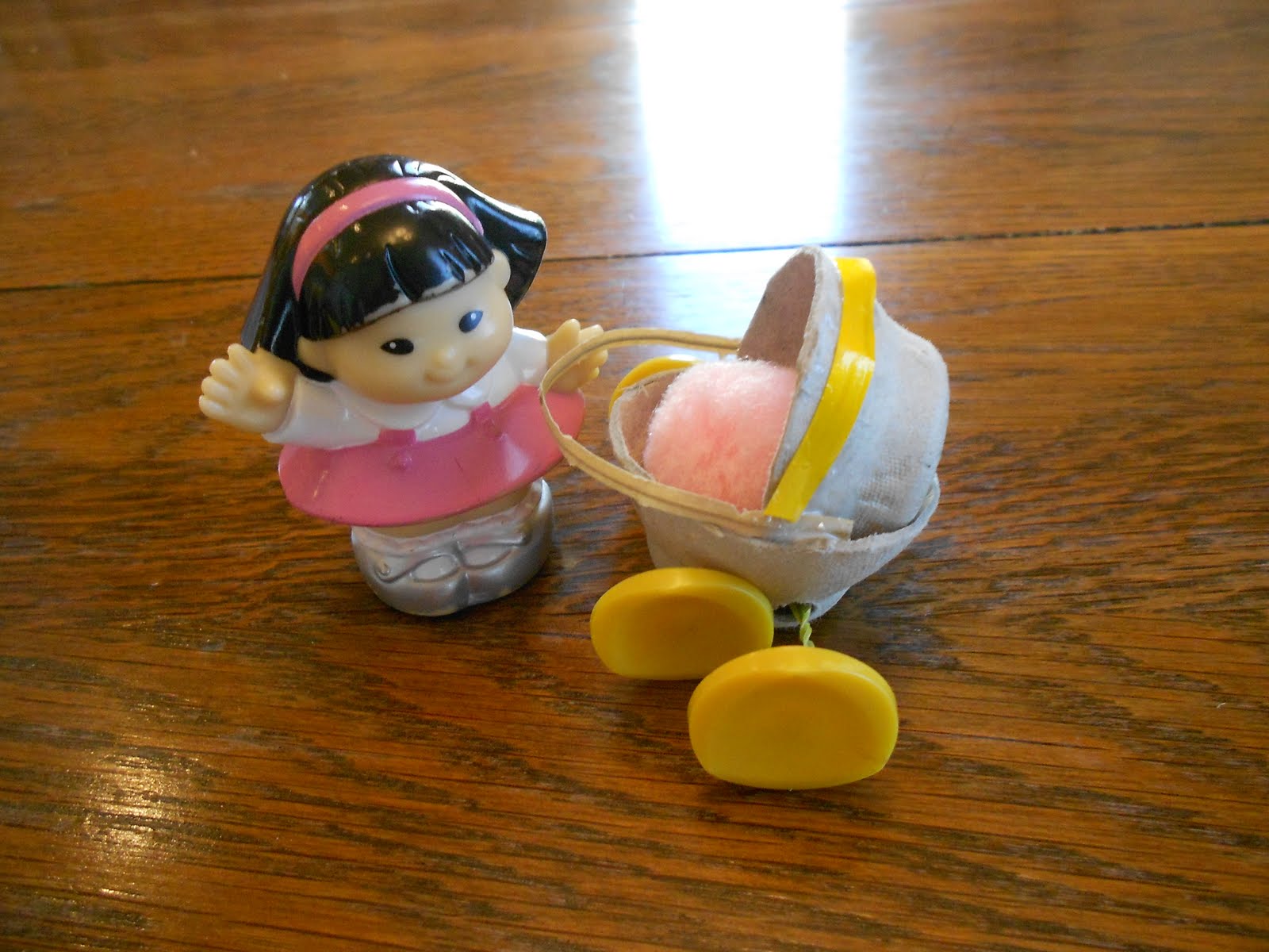 Almost Unschoolers: Rolling, Egg Carton, Baby Buggy Craft