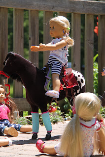 American Girl Doll Play: Celebrating the 4th With a Doll Parade