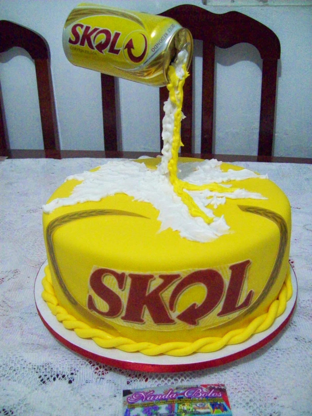 Nanda Bolos: BOLO DECORADO CERVEJA SKOL