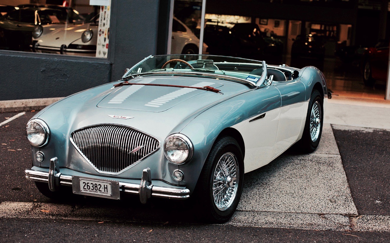 Austin Healey - Inazuma café racer