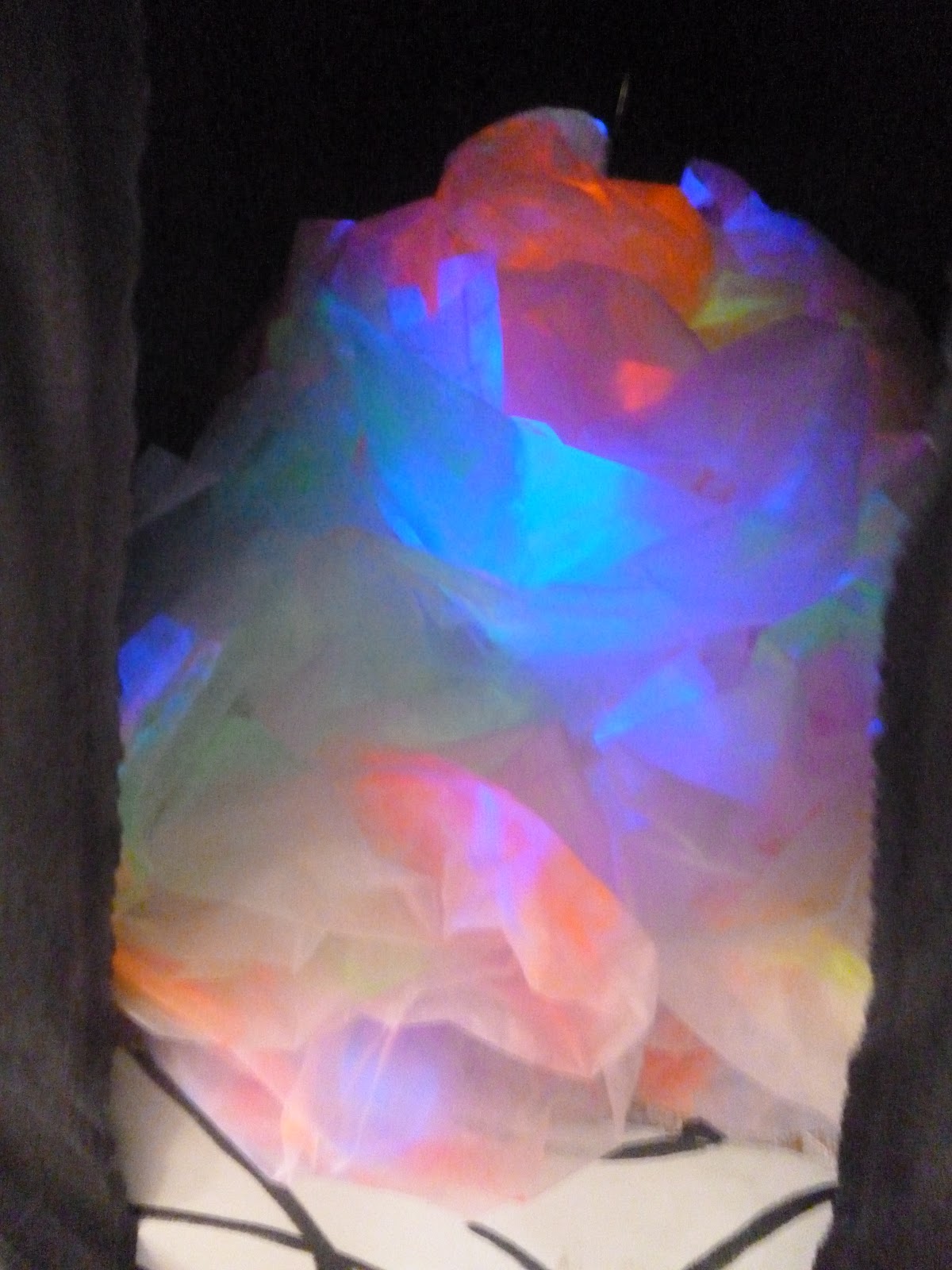 interaktive installation - urgeometrie in uv-licht : Experimente ...