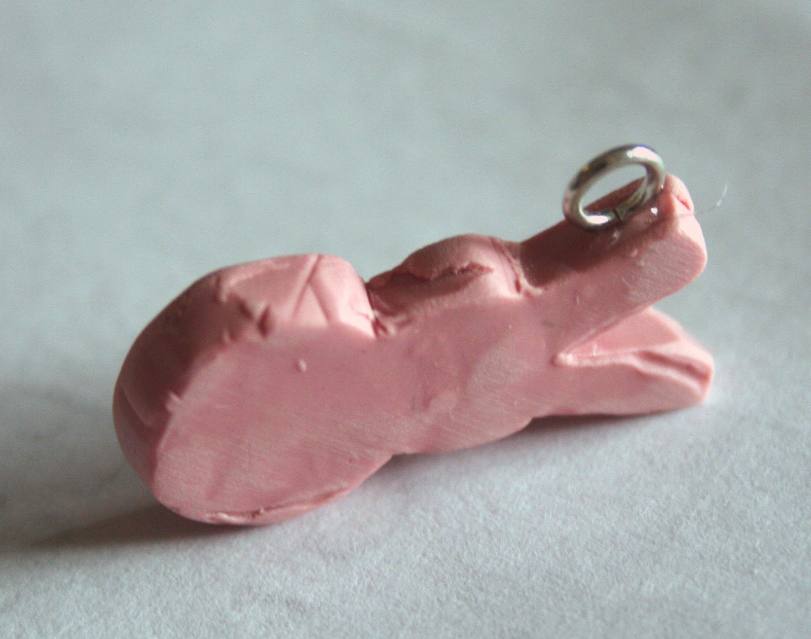 The Experimental Crafter: IC#6- A Glittery Peeps Necklace Tutorial