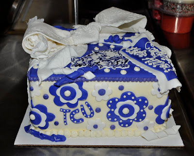 Leah's Sweet Treats: Gift Box TCU Graduation Cake